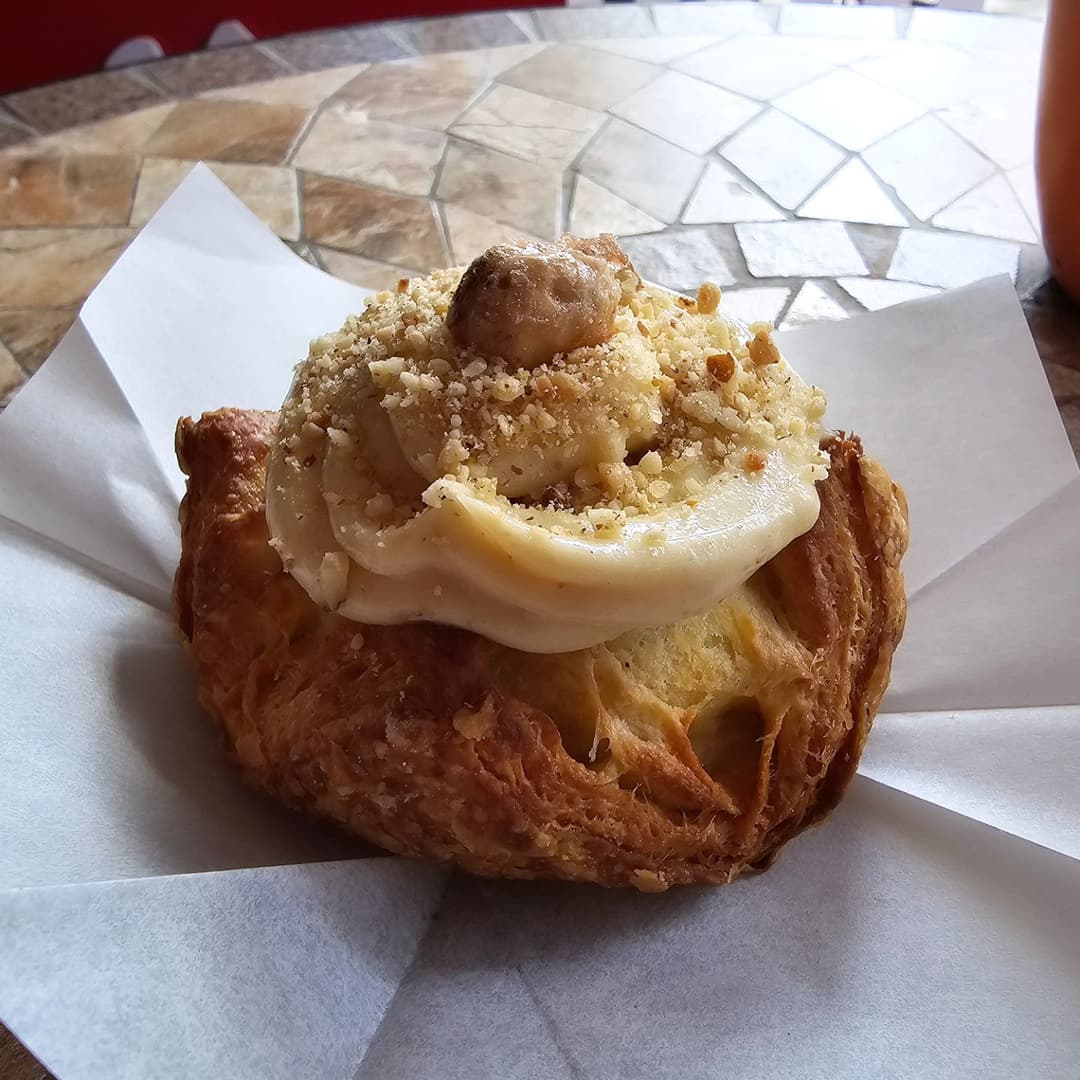 Panterelli Patisserie West Seattle - Exquisite Choux Pastries