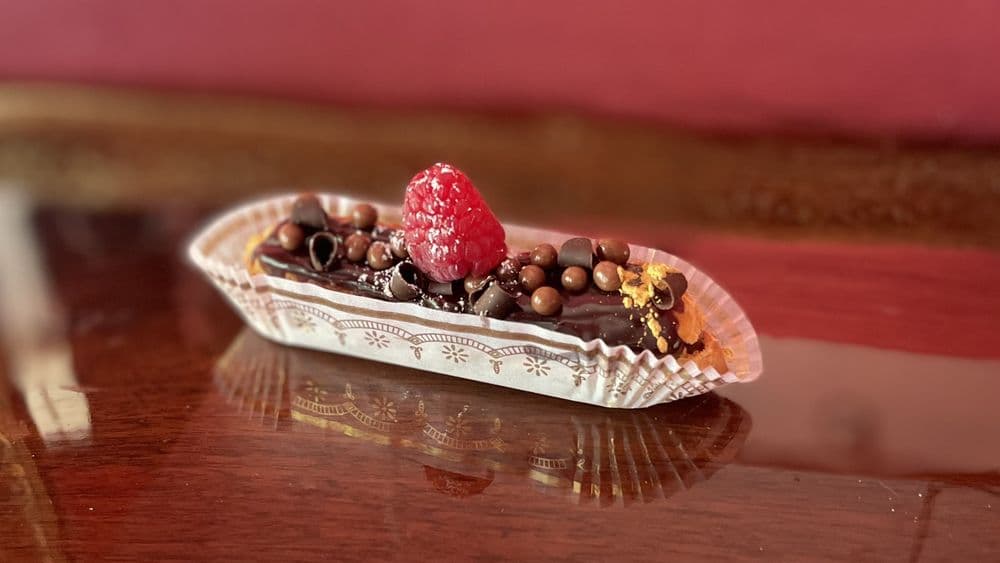 Panterelli Patisserie West Seattle - Exquisite Choux Pastries